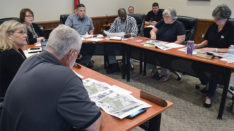 Aldermen have their own plans for city square park | Picayune Item