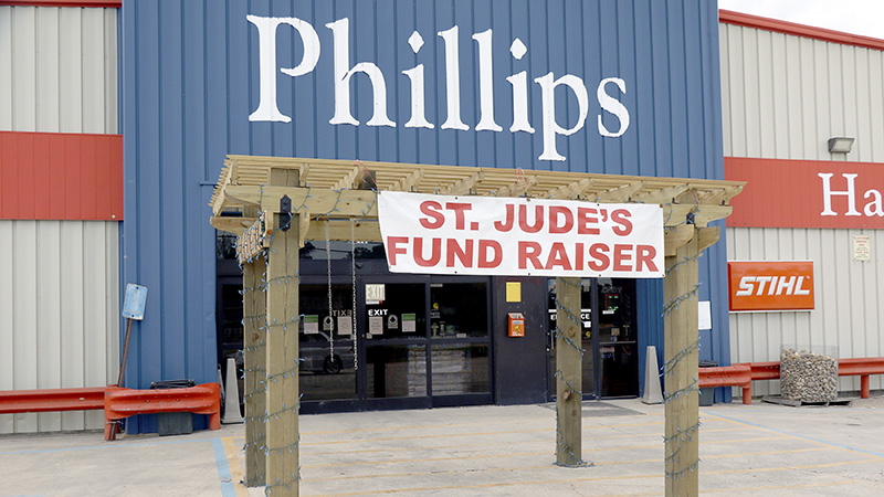 Arbor and swing raffle for St. Jude Children’s Research Hospital ...