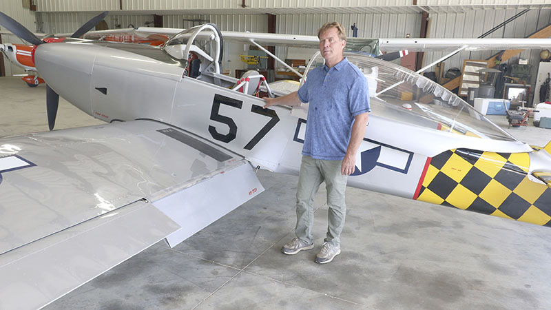 Local pilot brightens skies with smiling faces | Picayune Item