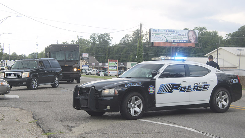 Two arrested for drug offenses during traffic stop | Picayune Item