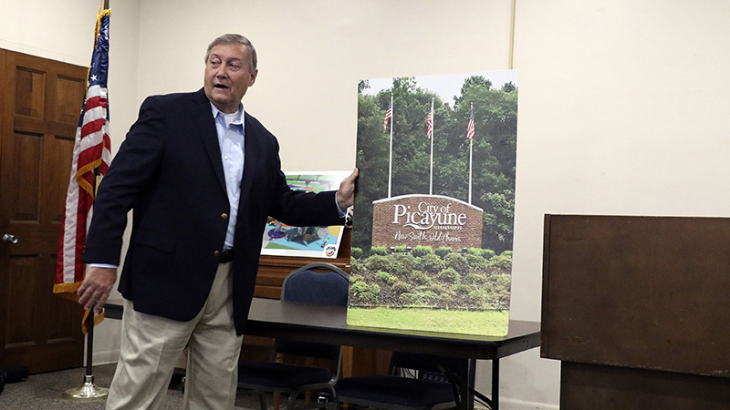 Mayor elect shares plans at Coffee with the Mayor elect | Picayune Item