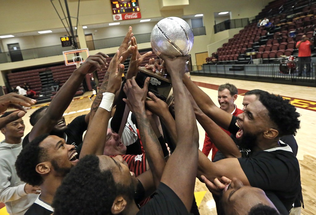 EMCC Lions top Northeast 60-58 to earn second MACCC tourney hoops title ...