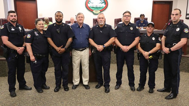 Council recognizes Lee, Shaw and hears about officer promotions ...