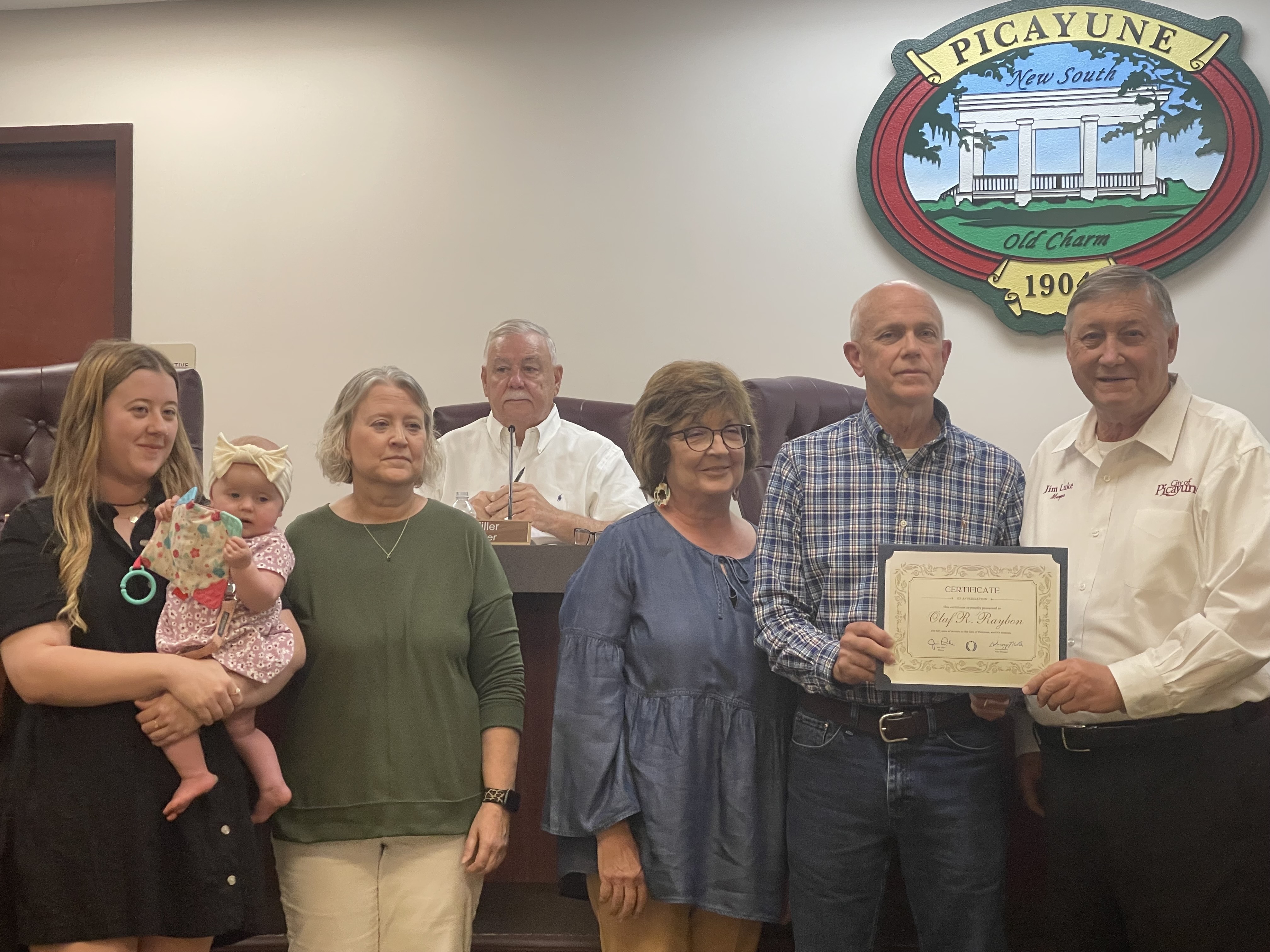 City Council Recognizes Outstanding Community Members | Picayune Item