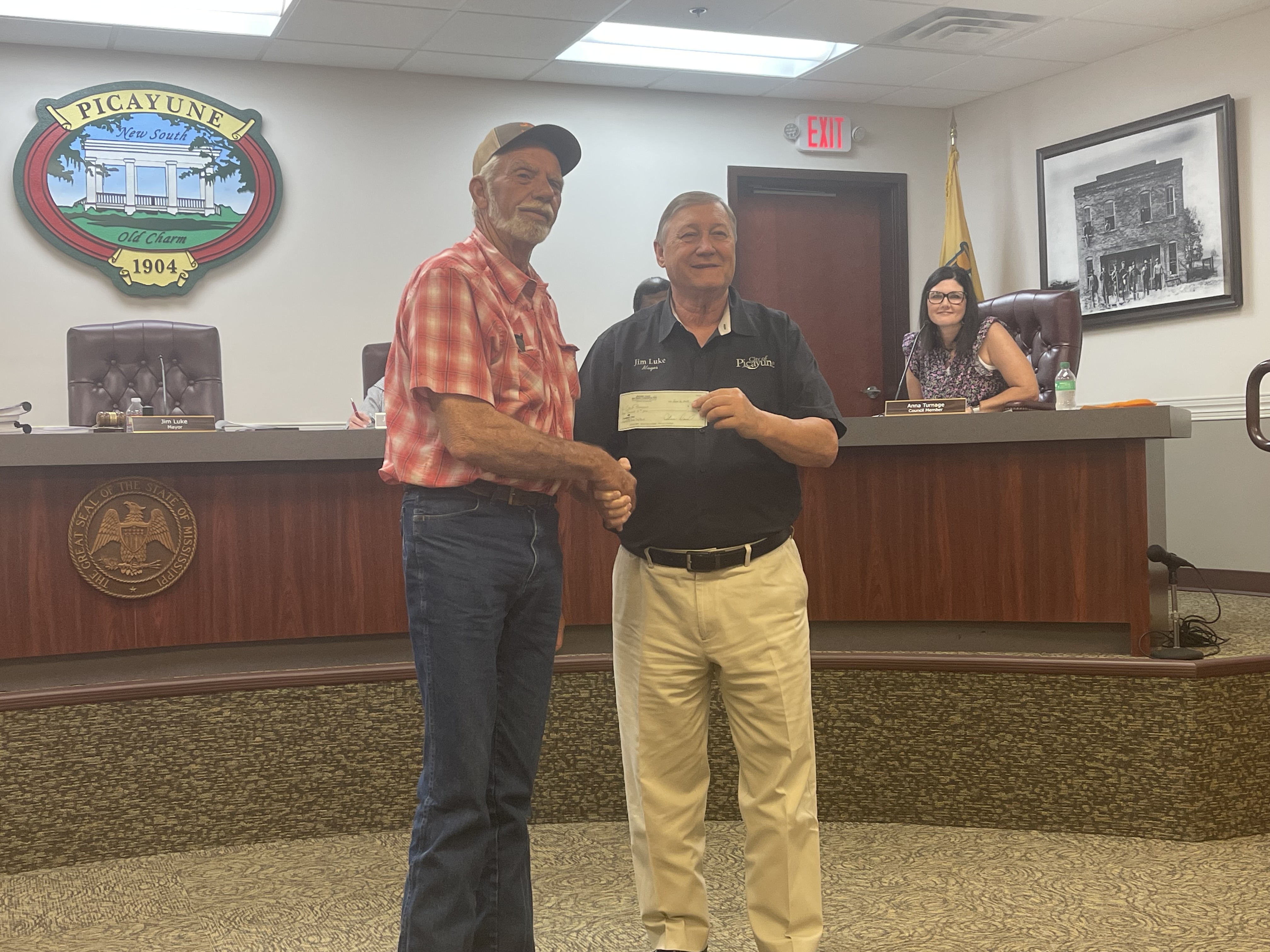 Generous donations recognized by Picayune council | Picayune Item