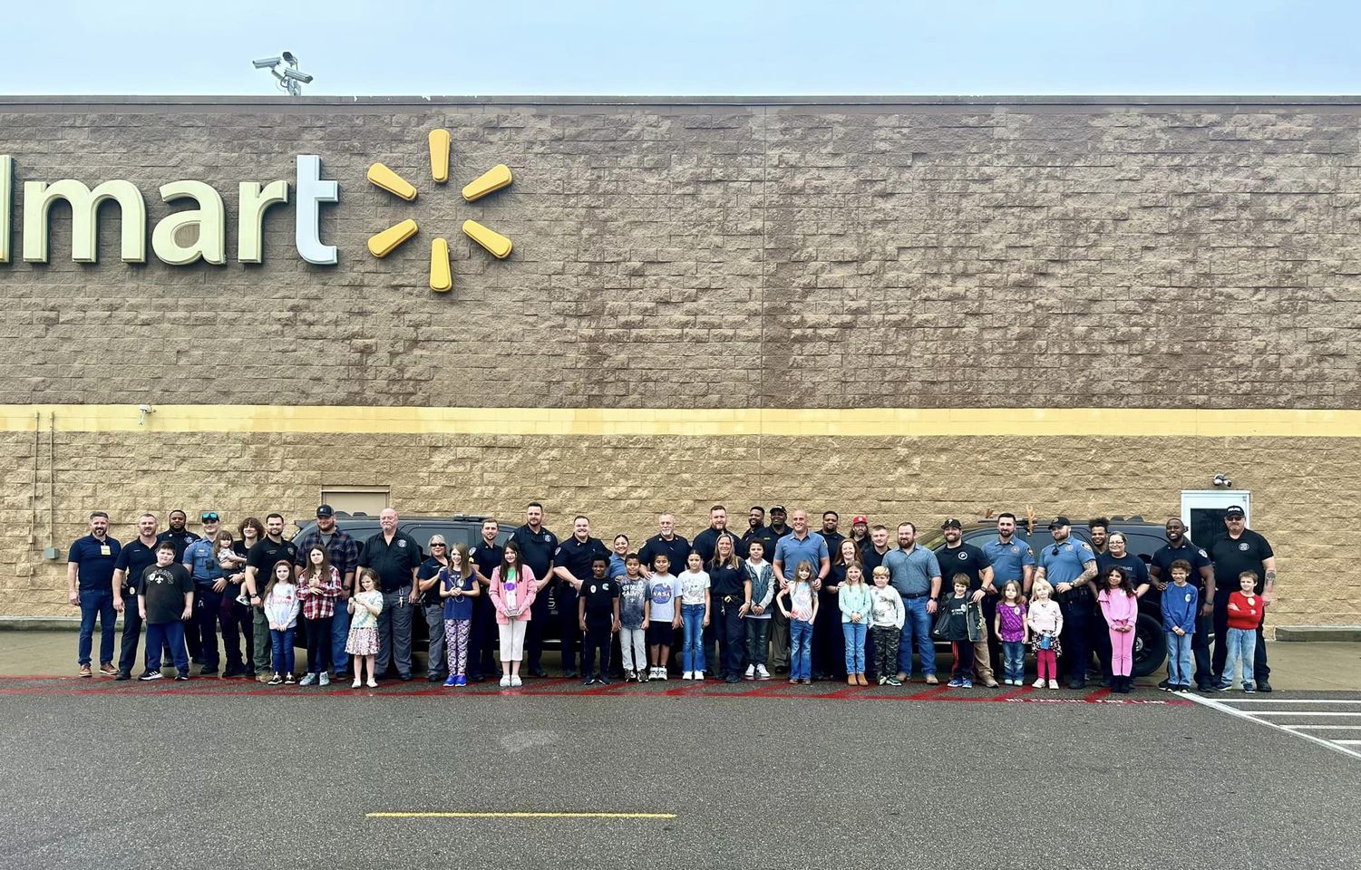 Picayune Police Department Hosts Inaugural “Shop With A Cop” Event ...